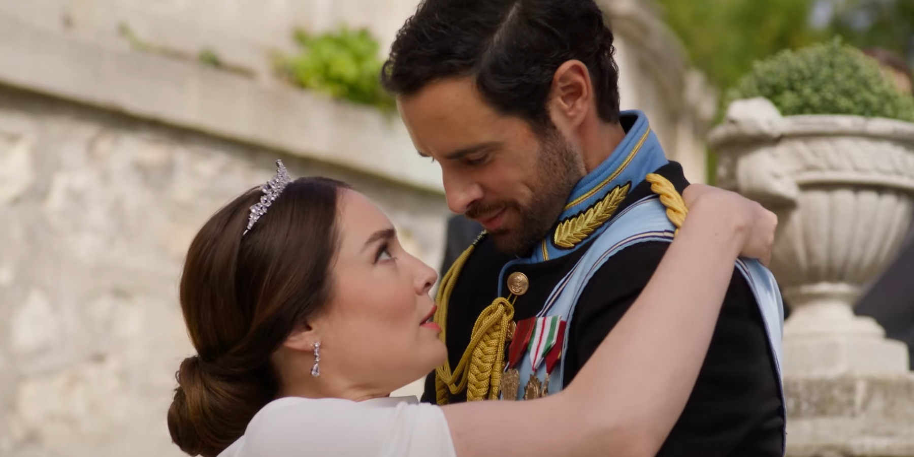 Hallmark's The Royal We Review and Plot Summary