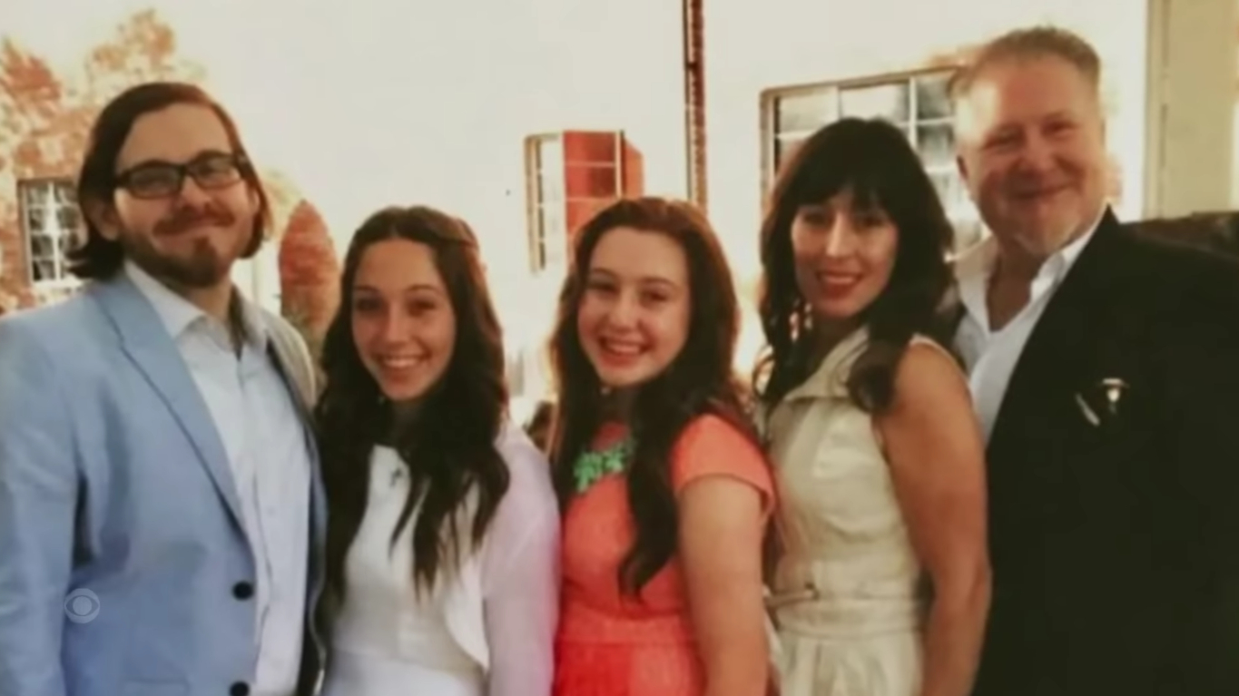 Luigi, Gessica and Isabella Sementilli: Where Are Monica and Fabio's ...