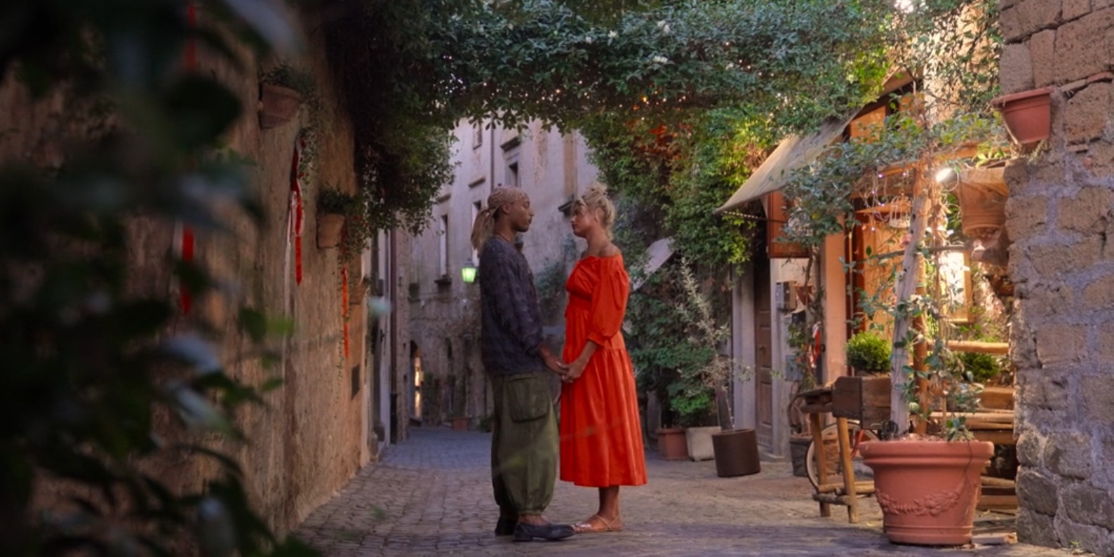 Siadi and Sianna From Vanderpump Villa: Are They Still Together? Where ...