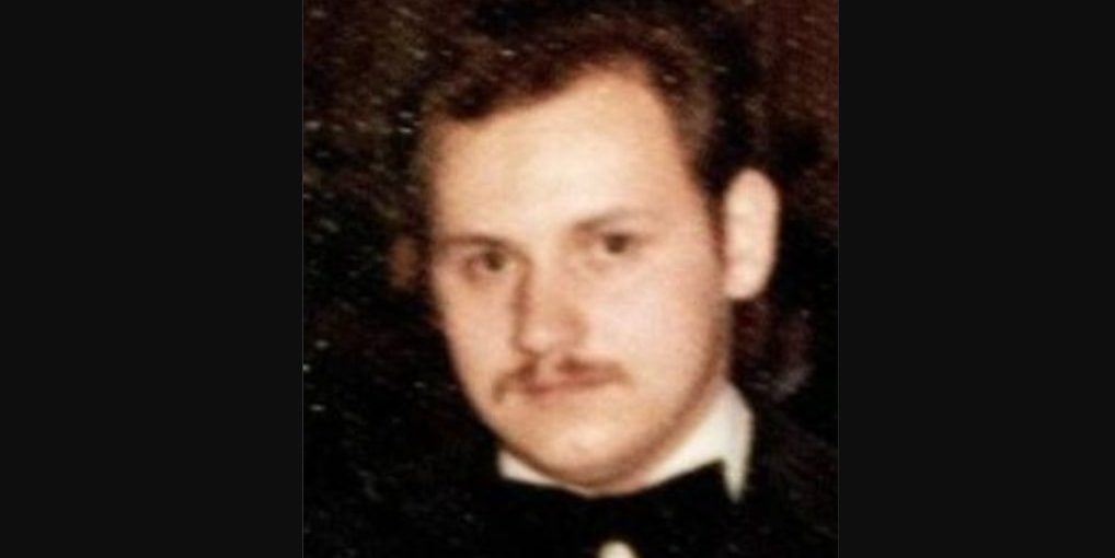 Adam and Theresa Janus: Who Were the Tylenol Murder Victims? How Did ...