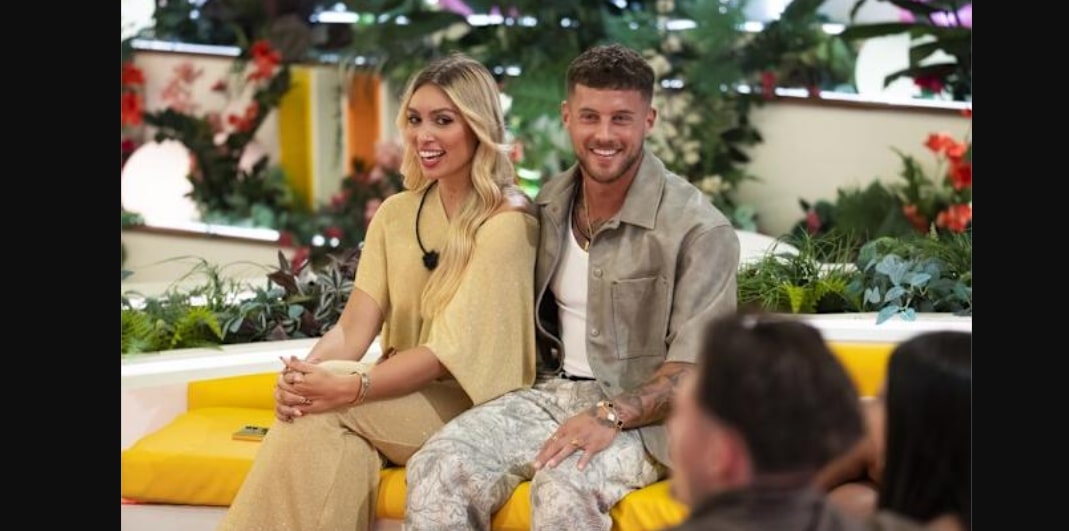 Are Andrea Carmona and Josh Goldstein From Love Island Games Still ...